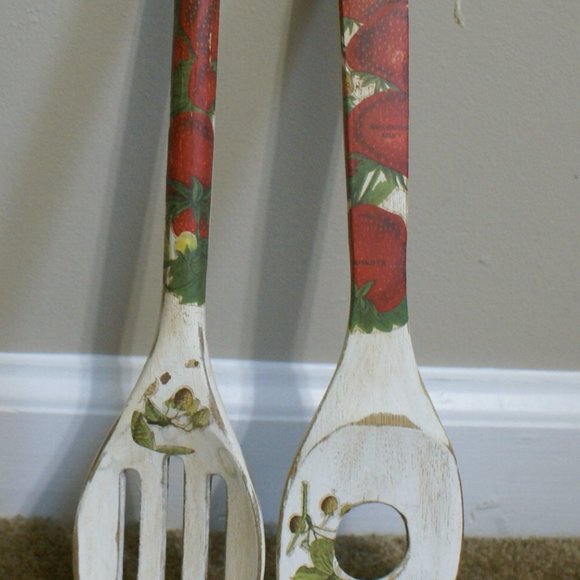 Hand Crafted | Wall Decor | Set Of 2 Hand Painted Decorated Wooden ...